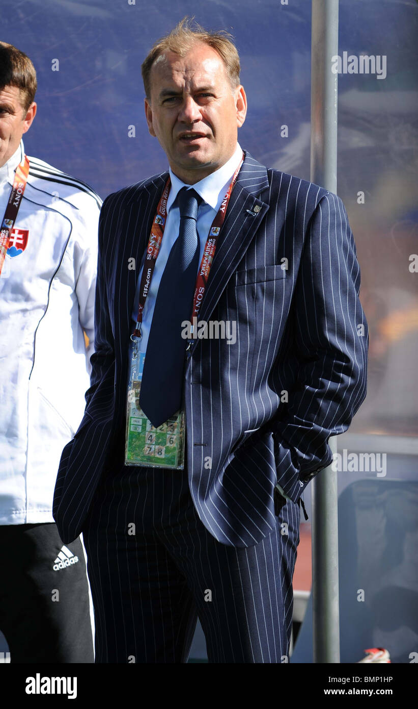 VLADIMIR WEISS SLOVAKIA COACH ROYAL BAFOKENG STADIUM SOUTH AFRICA 15 ...