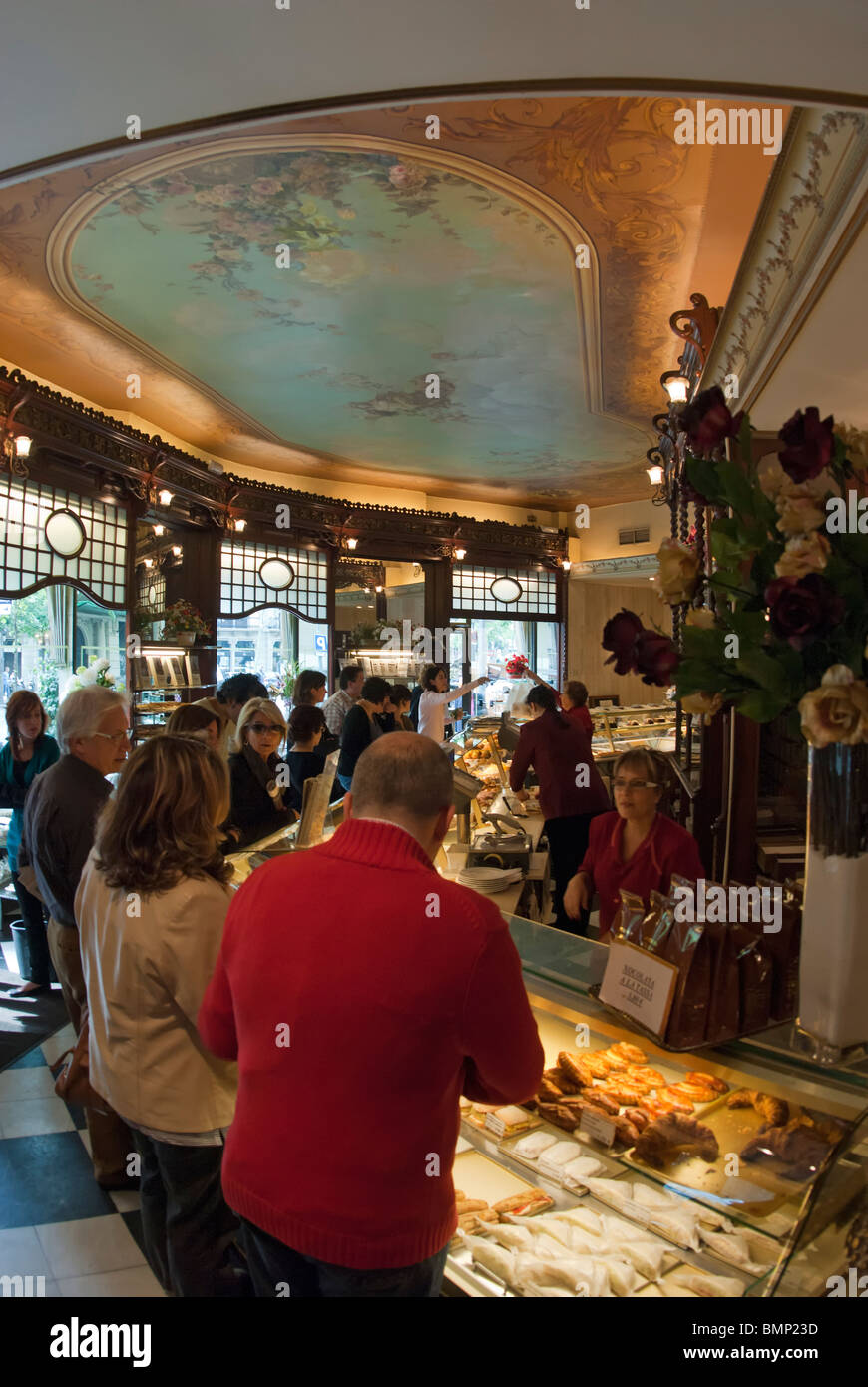 Cafe Mauri, Barcelona Stock Photo - Alamy