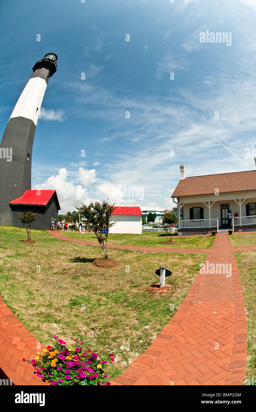 Tybee Island Lighhouse and Assistand Keeper's House Stock Photo - Alamy