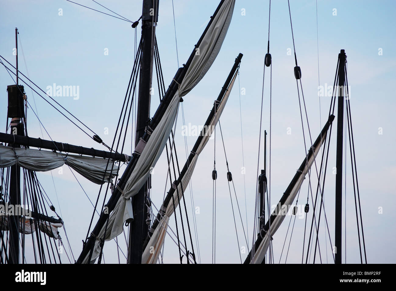 Sails and rigging hi-res stock photography and images - Alamy