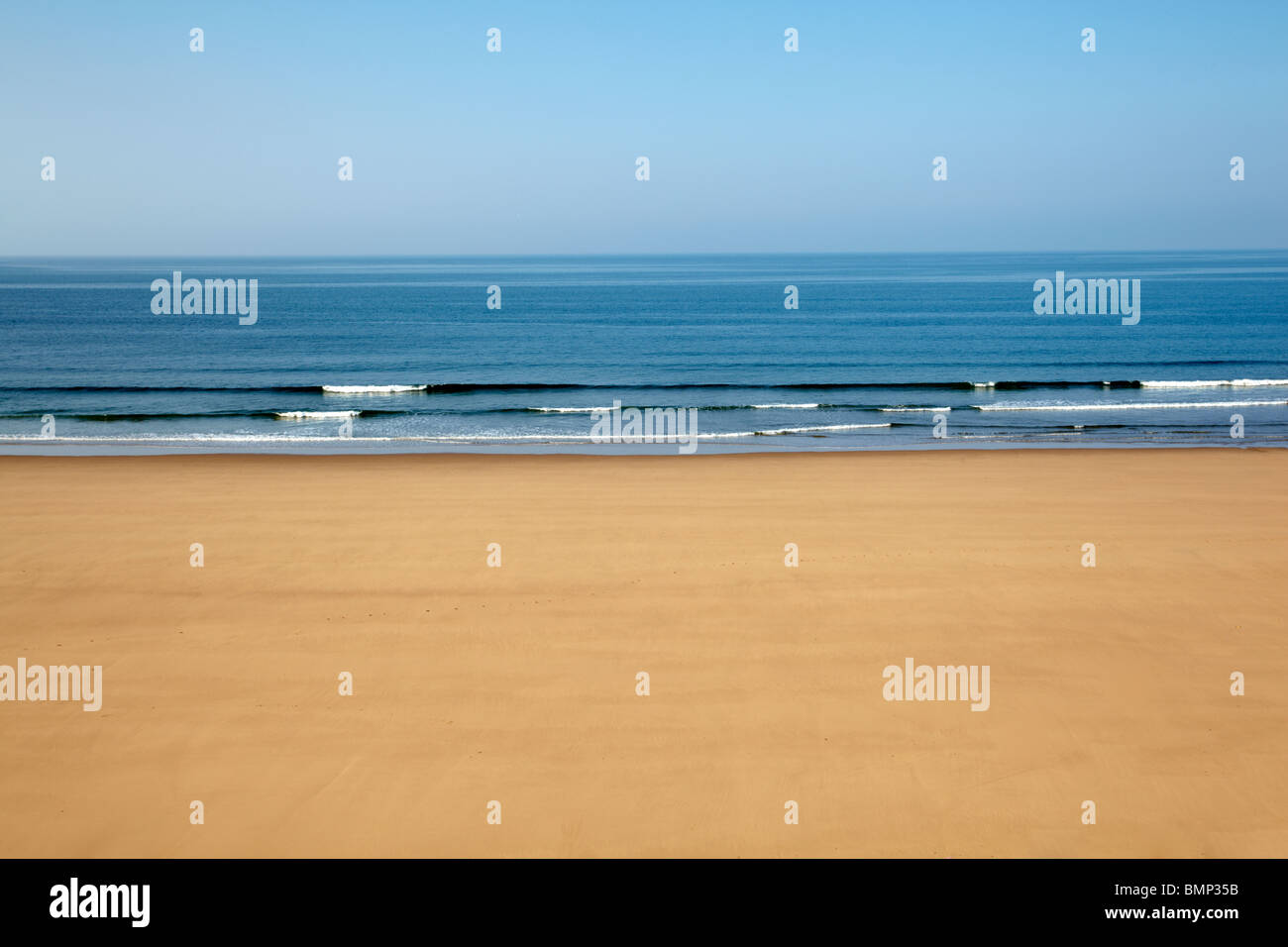 Pobbles beach, Gower, earlyJune morning, incoming tide Stock Photo - Alamy