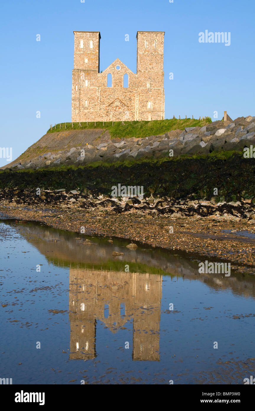 Reculver seafront hi-res stock photography and images - Alamy
