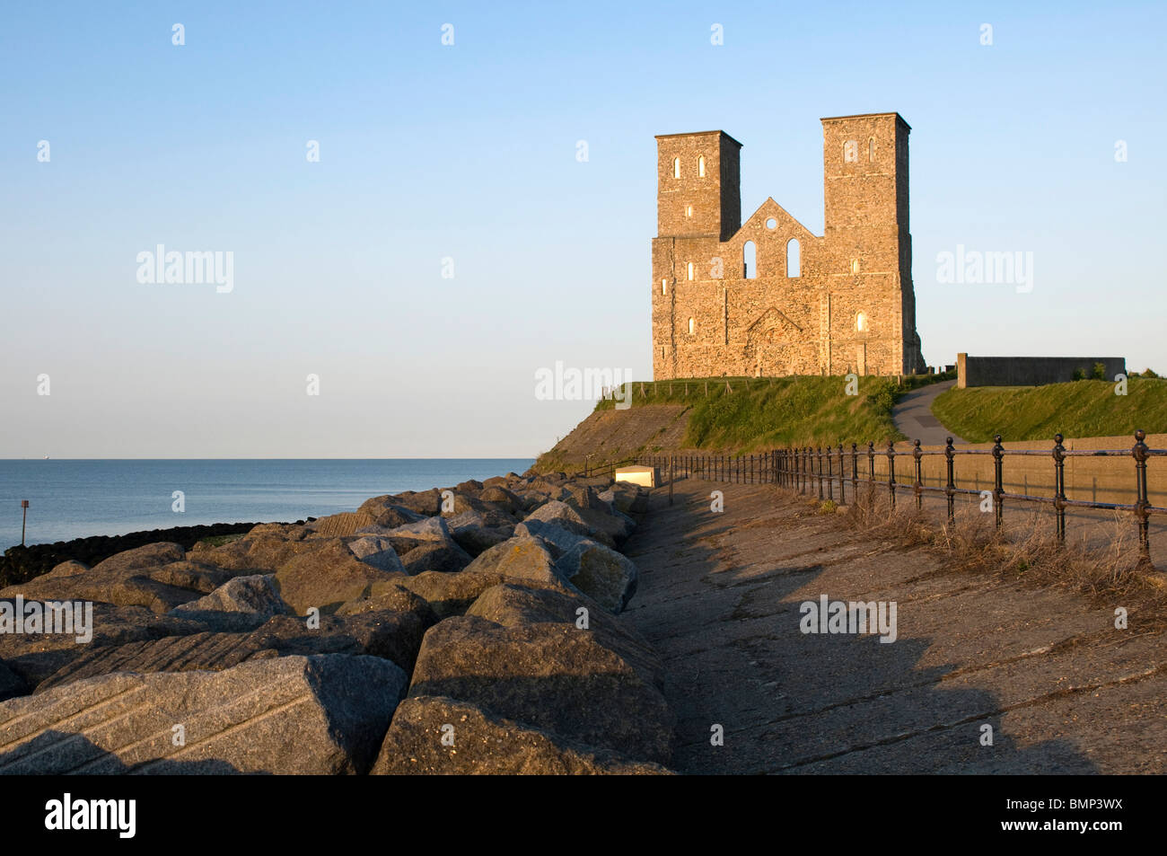 Reculver towers kent hi-res stock photography and images - Alamy