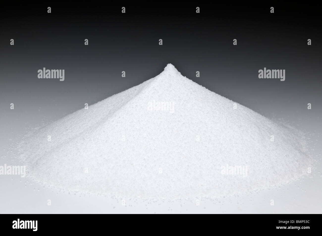 Pile of salt Stock Photo - Alamy
