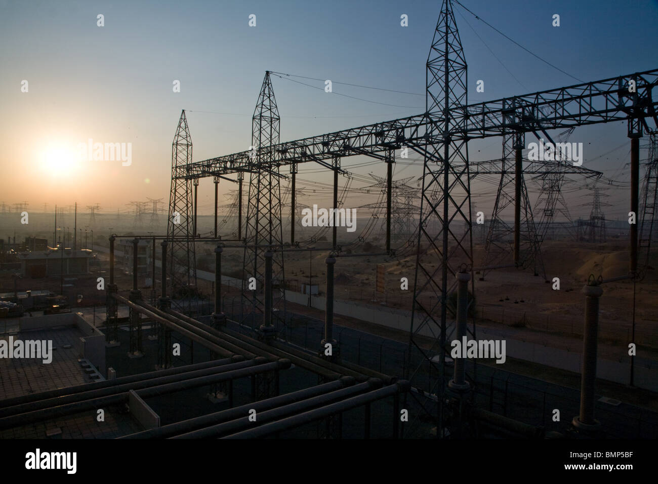 Dubai power lines hi-res stock photography and images - Alamy