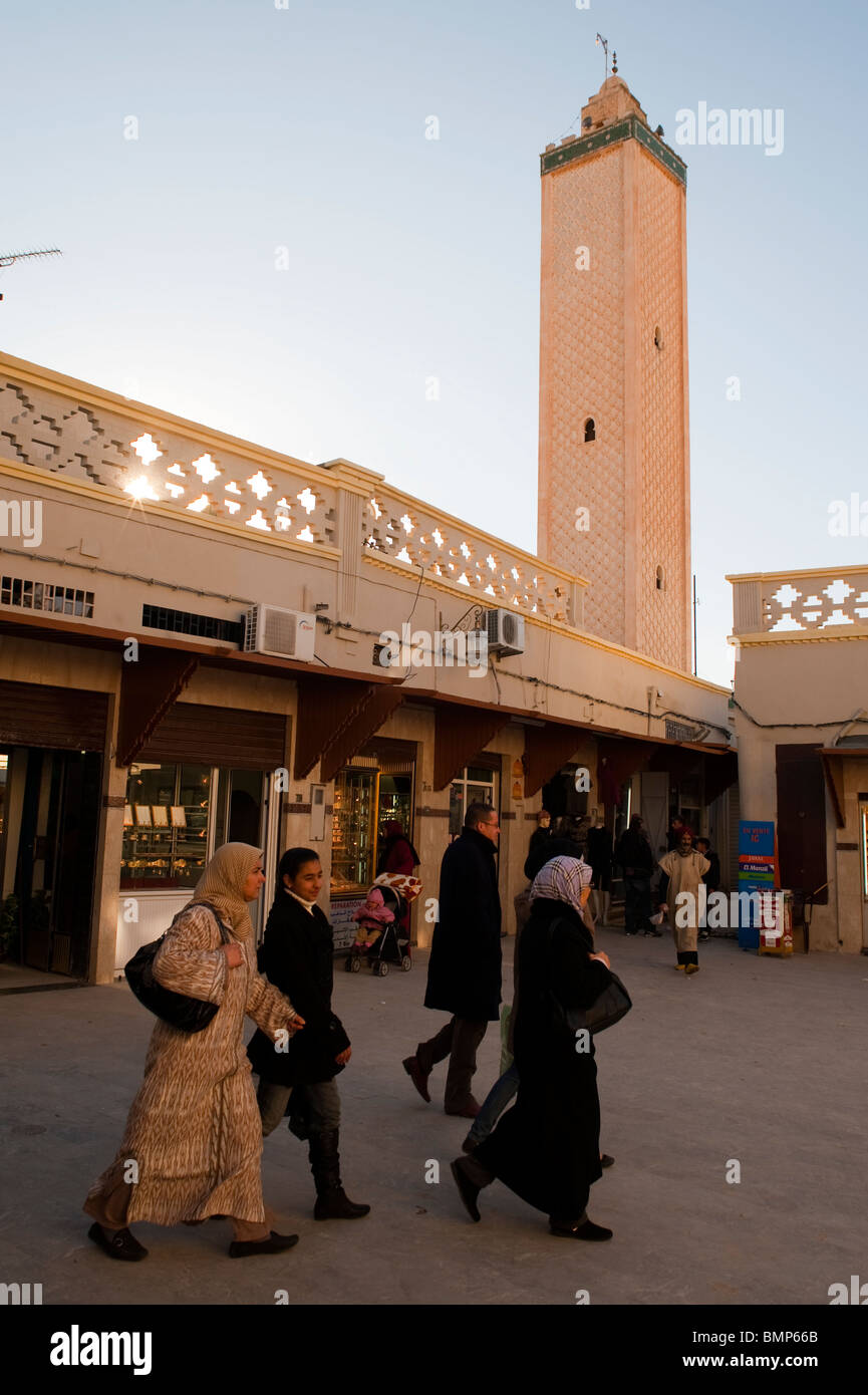 Minaret, Mosque of Sihara, from Water Market, Souk El square, Oujda ...
