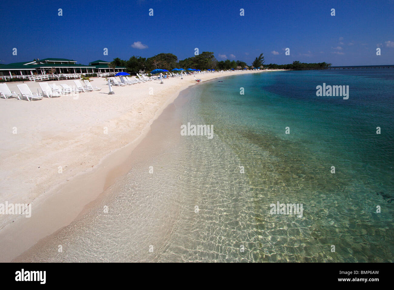 Beach ; Roatan island ; Country Honduras Stock Photo - Alamy