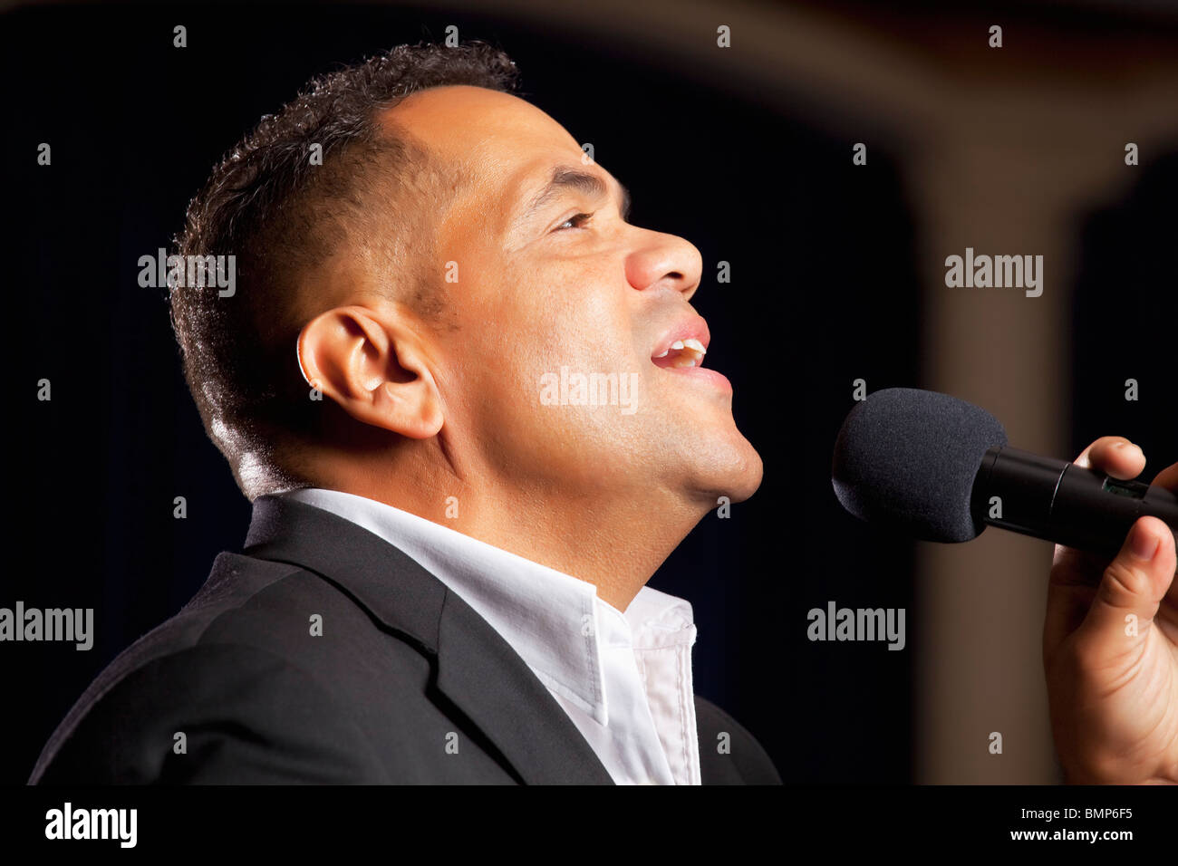 Lead male vocalist hi-res stock photography and images - Alamy