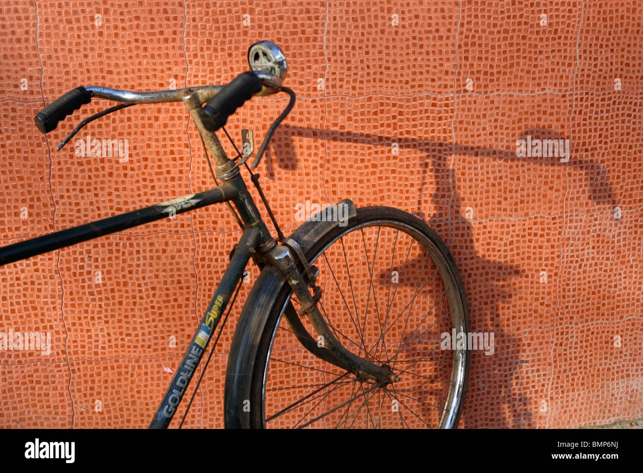 Two old indian bicycles hi-res stock photography and images - Alamy