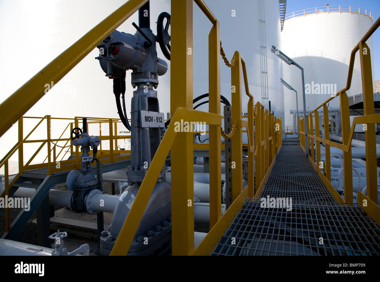 Oil Storage Tank Middle East High Resolution Stock Photography and ...