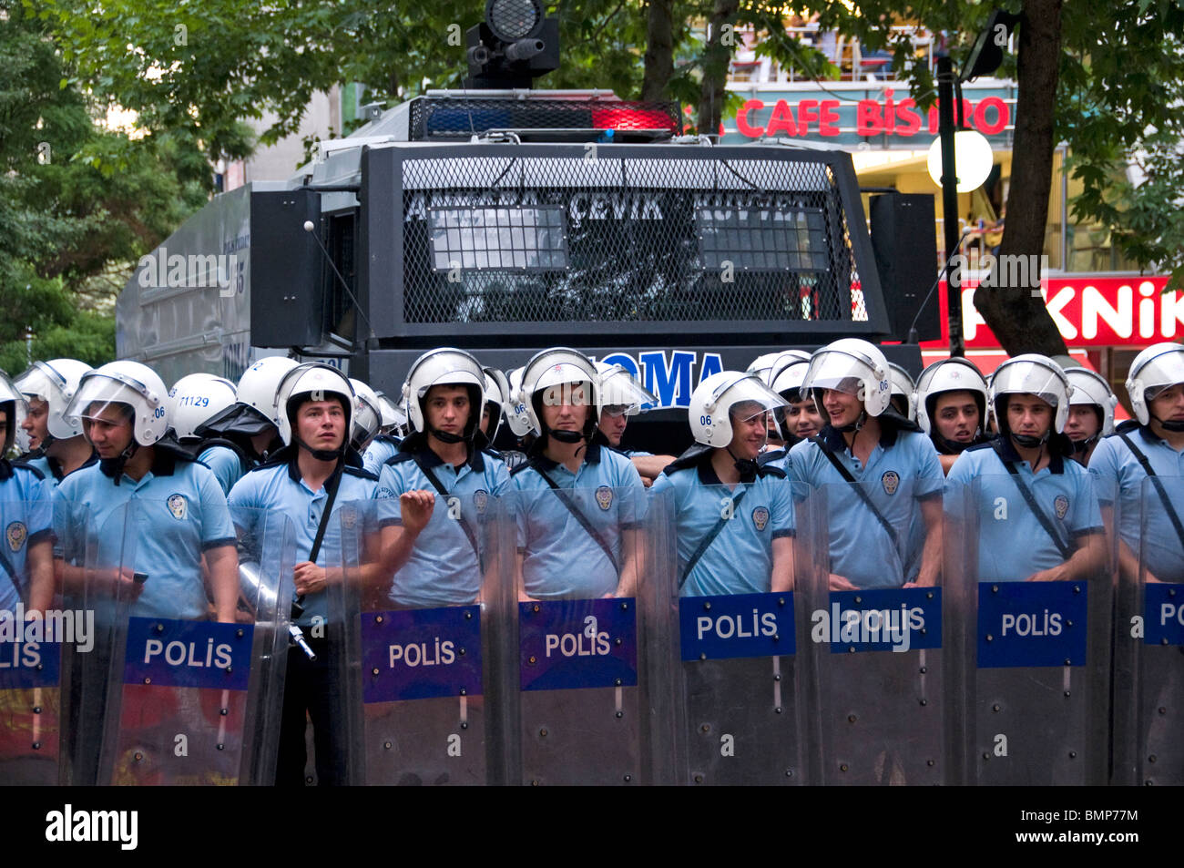 Turkish police hi-res stock photography and images - Alamy