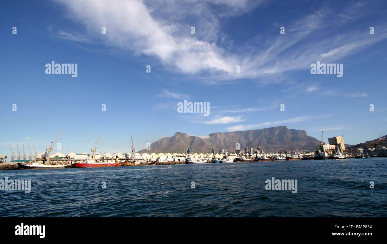 Table Mountain, Devil's Peak and Cape Town Harbour, Cape Town, South ...
