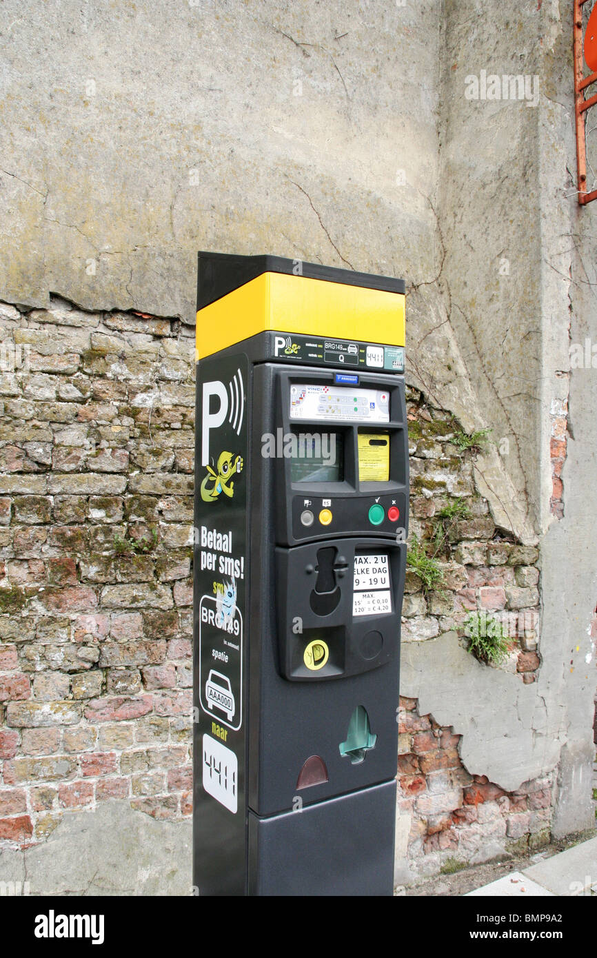 Old parking machine hi-res stock photography and images - Alamy