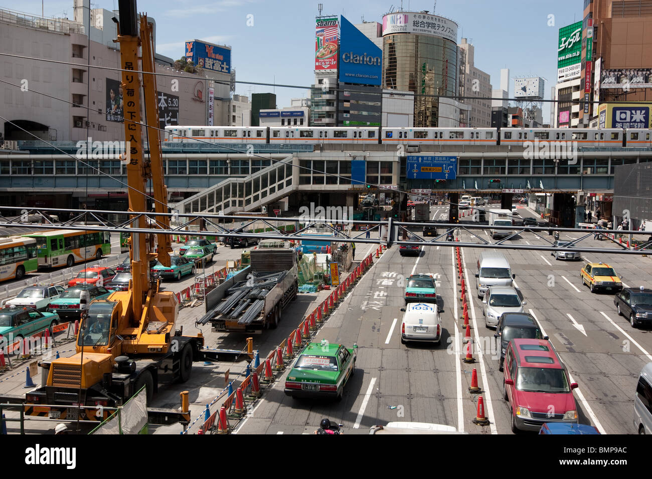Traffic congestion in tokyo, japan hi-res stock photography and images ...