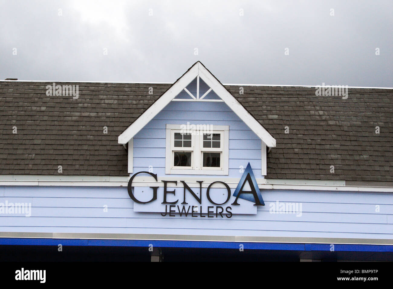 Alaska building detail hi-res stock photography and images - Alamy