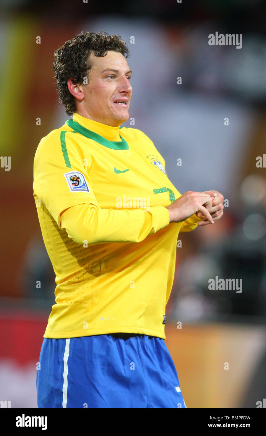 ELANO CELEBRATES BRAZIL V KOREA DPR ELLIS PARK JOHANNESBURG SOUTH ...