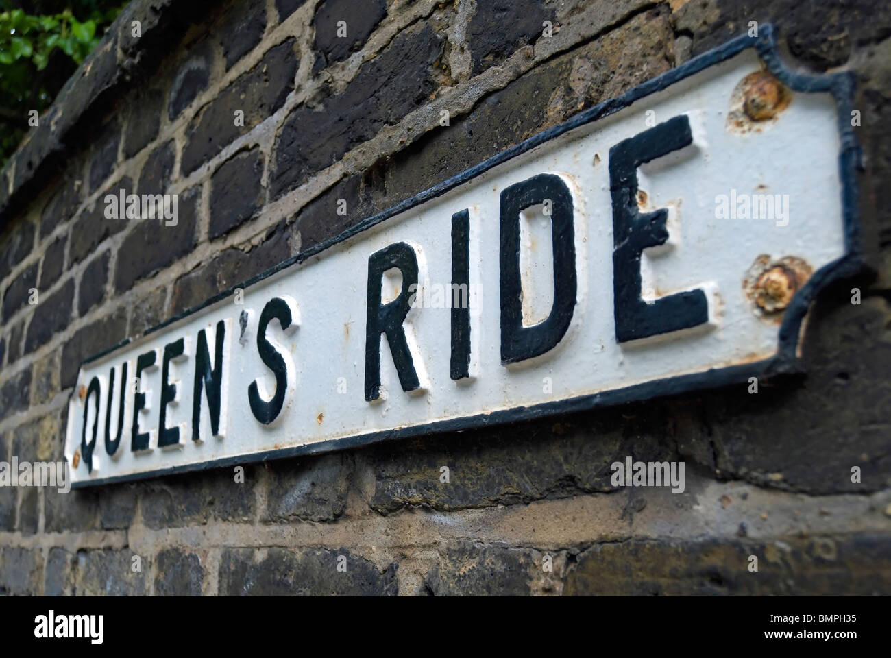 Queens ride hi-res stock photography and images - Alamy