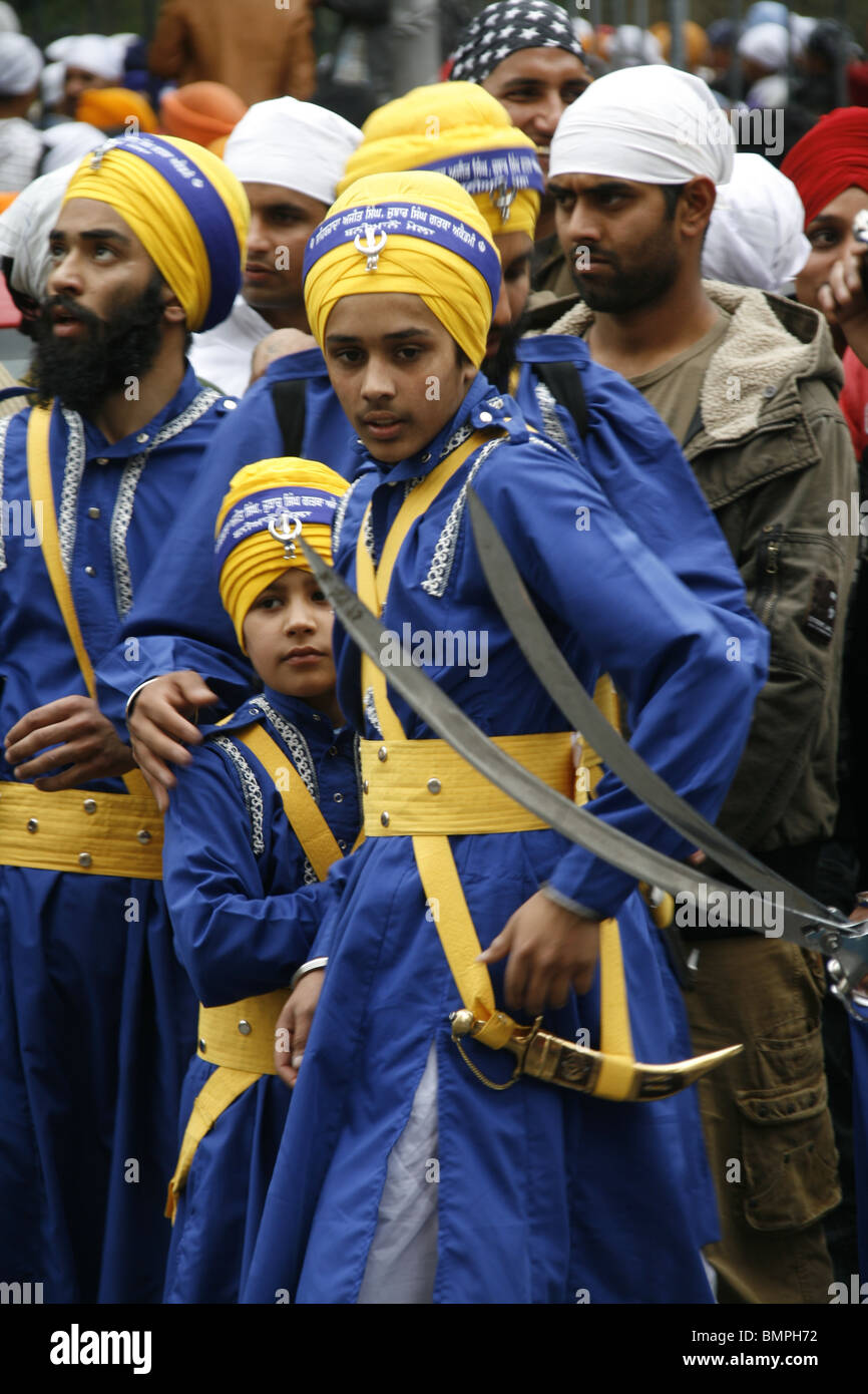 Sikh dagger hi-res stock photography and images - Alamy