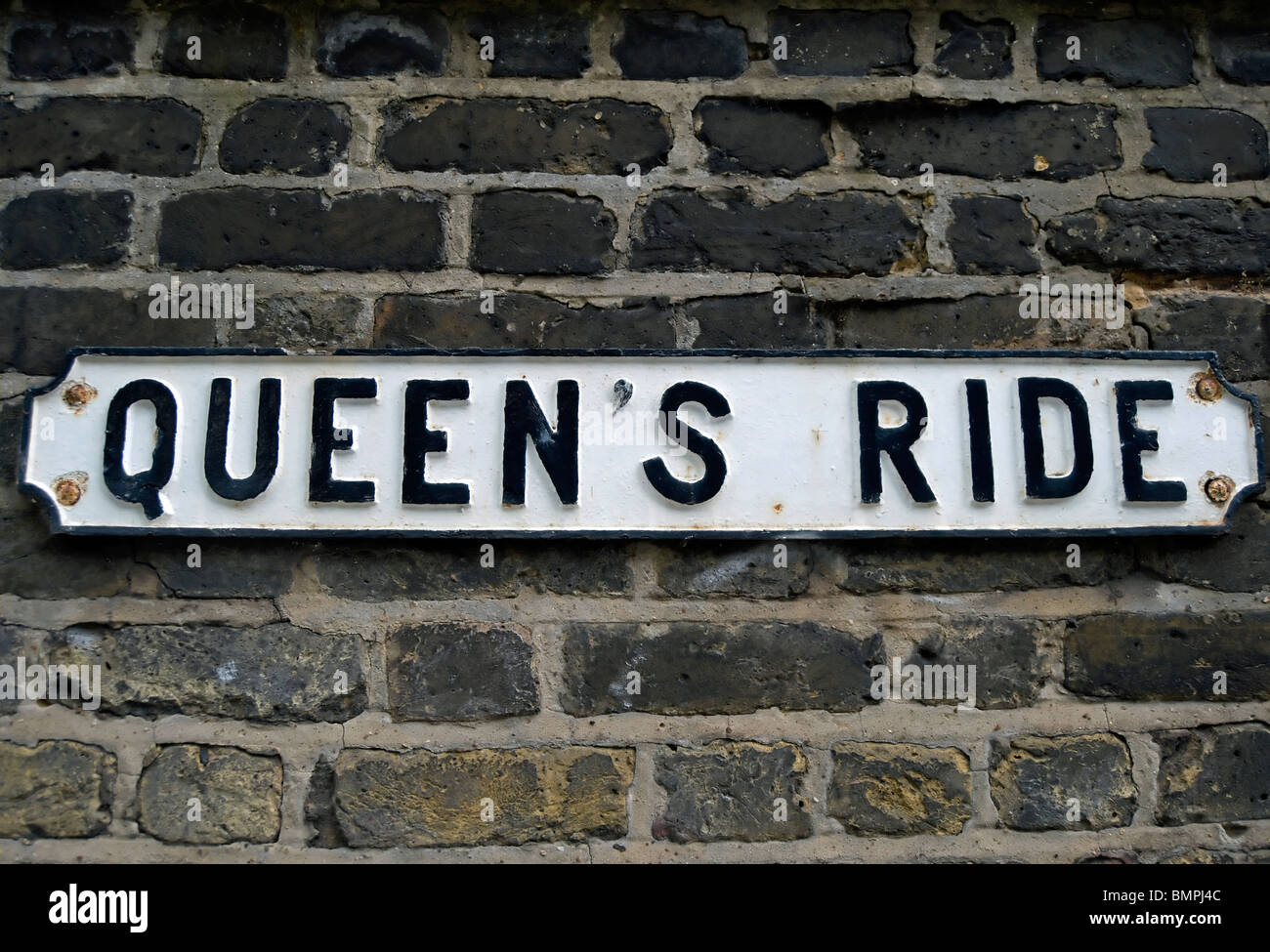1977 sign hi-res stock photography and images - Alamy