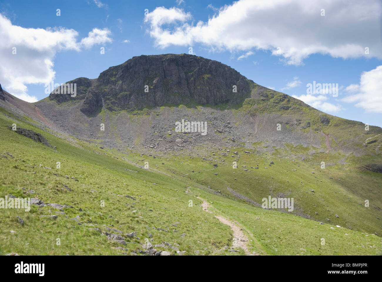 Gable Crag on Great Gable, from Moses Trod, Lake District, Cumbria ...