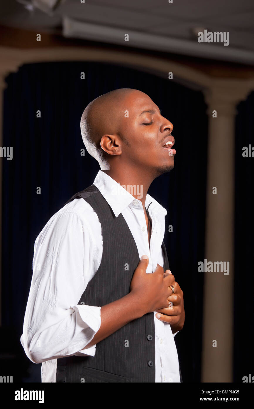 Praise worship church african hi-res stock photography and images - Alamy