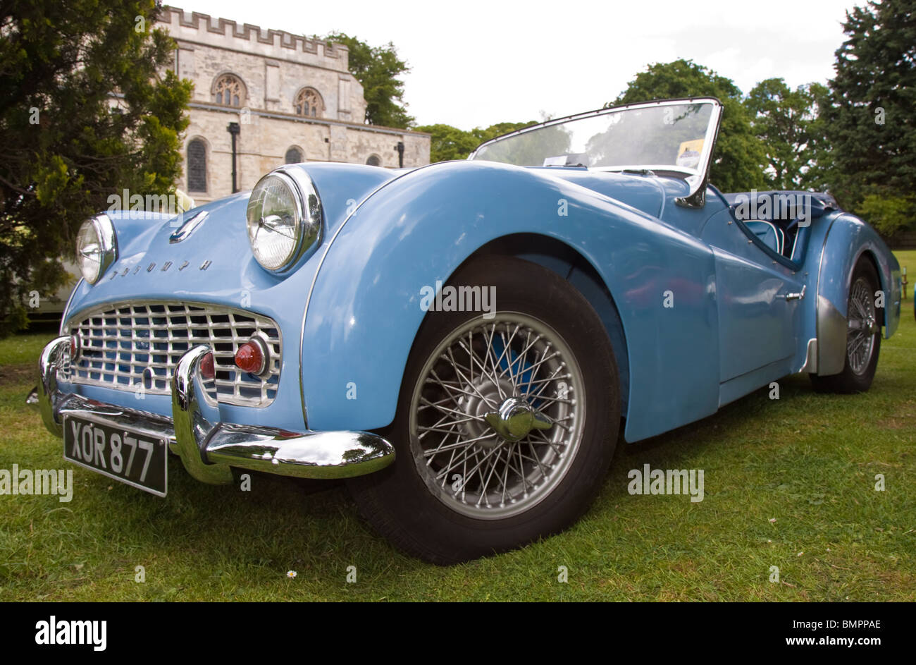 Triumph tr3 car hi-res stock photography and images - Alamy