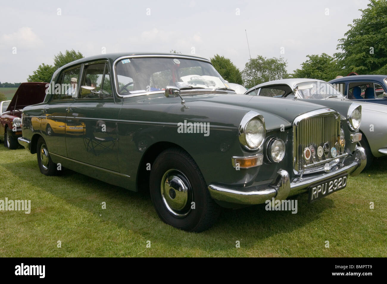 vanden plas 4 litre R luxury british car Stock Photo - Alamy