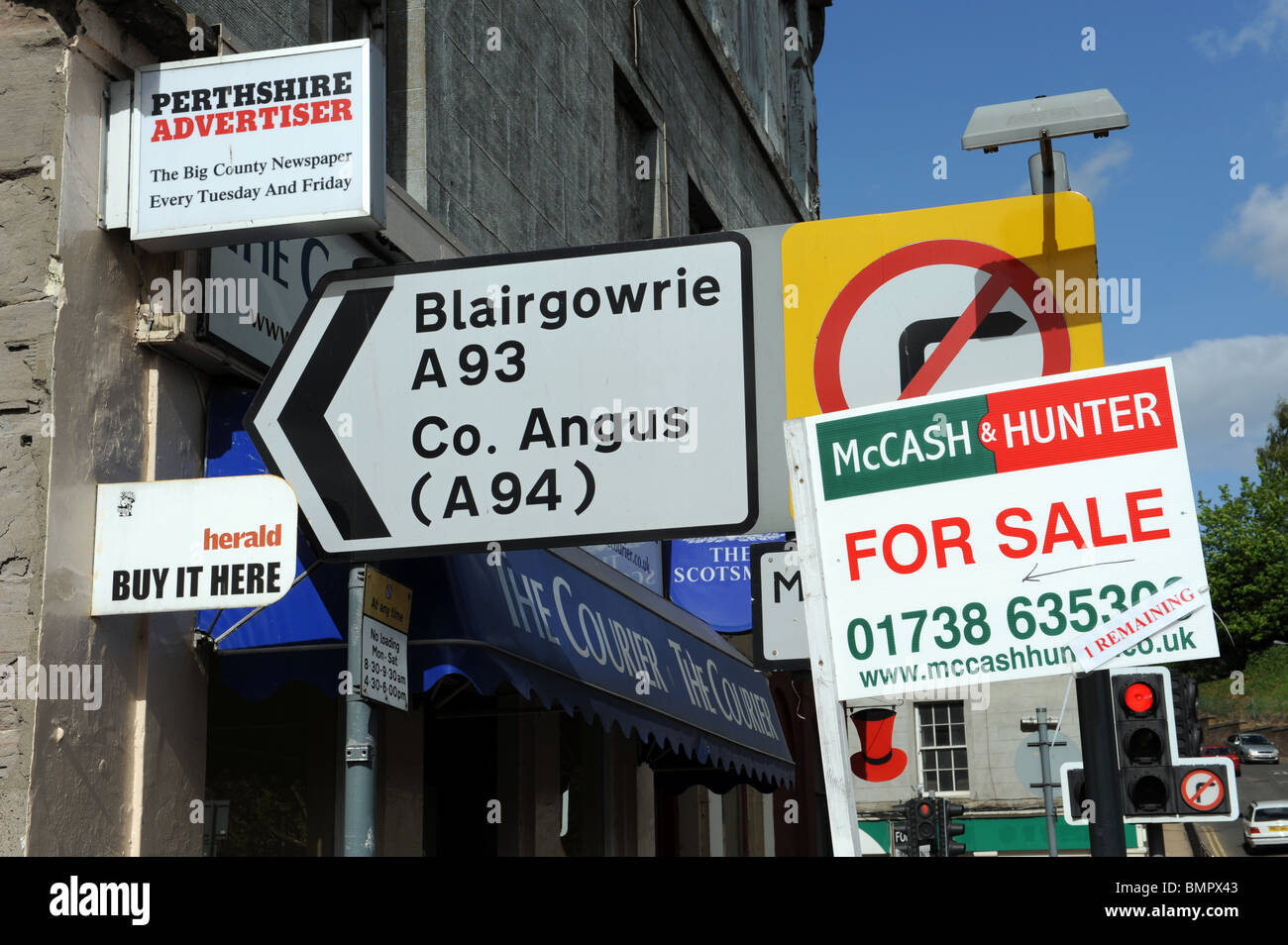 Traffic signs scotland hi-res stock photography and images - Alamy