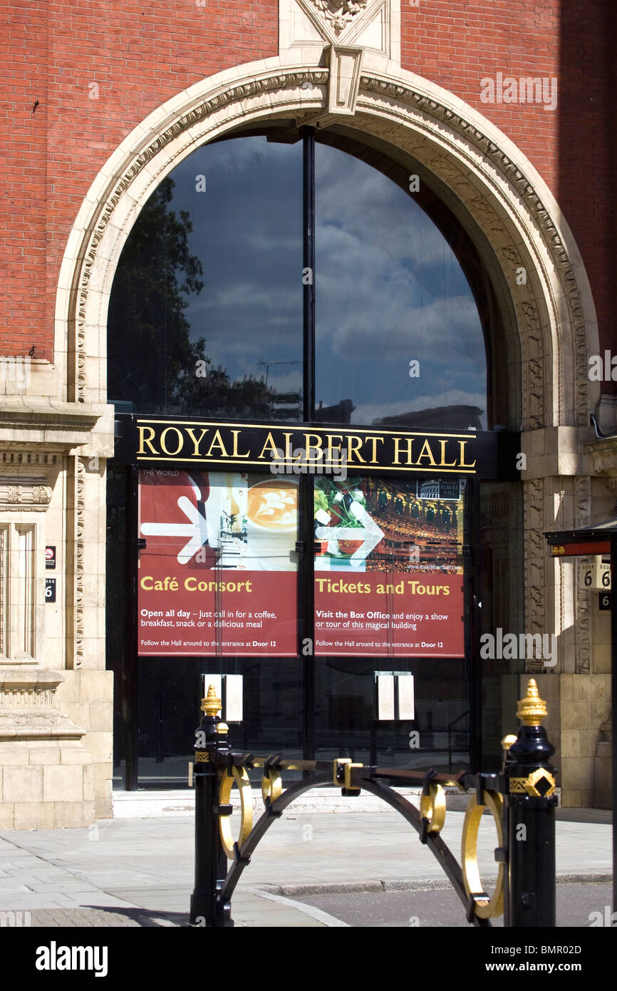 Entrance door royal albert hall hi-res stock photography and images - Alamy