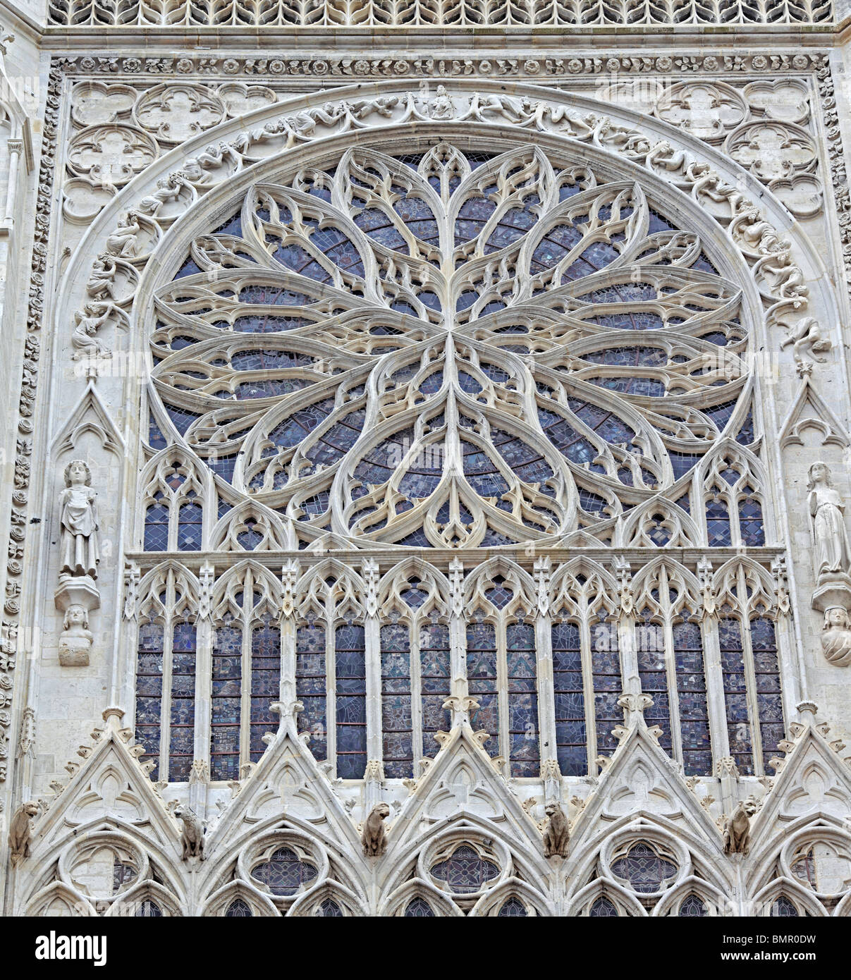Amiens cathedral window hi-res stock photography and images - Alamy