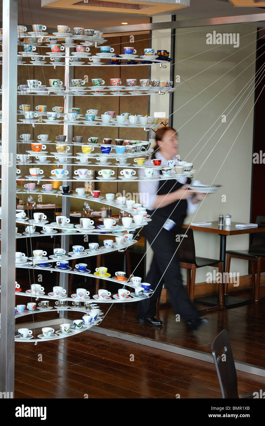 286 illy espresso cup sculpture debuts UK tour in Brighton. The ...