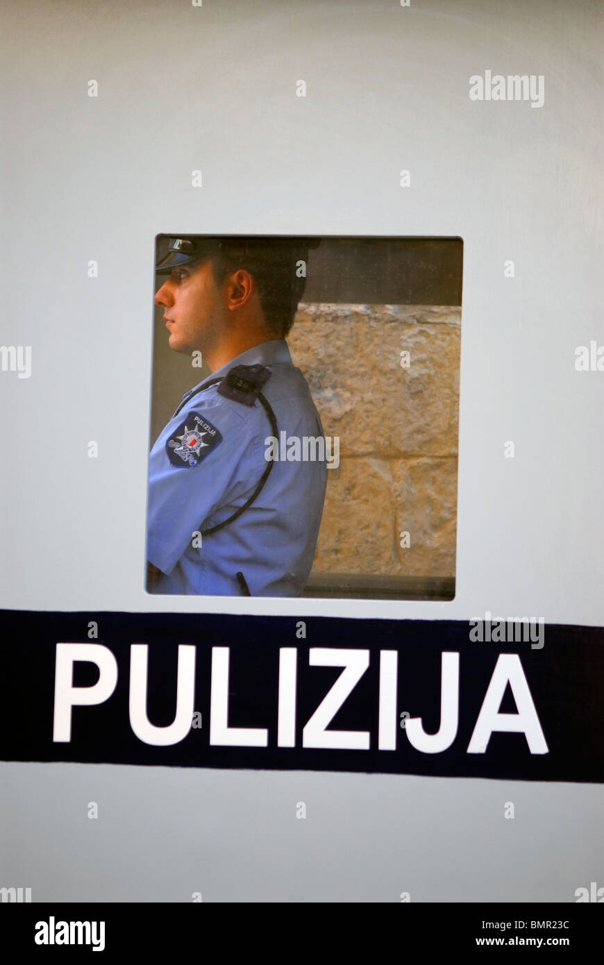 Maltese police officer in police hi-res stock photography and images ...