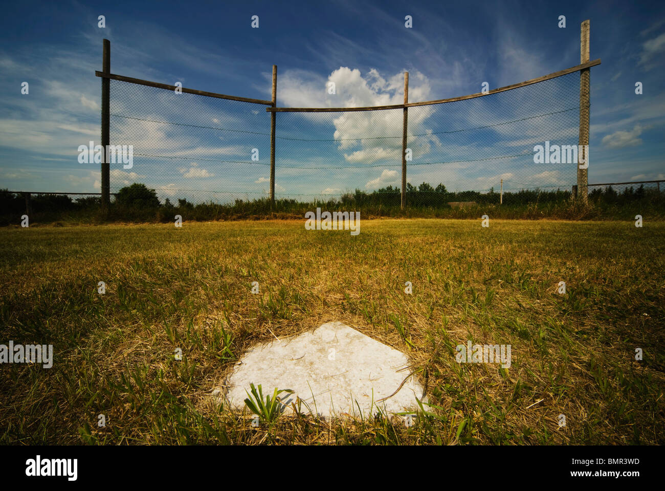 Backstop fence hi-res stock photography and images - Alamy