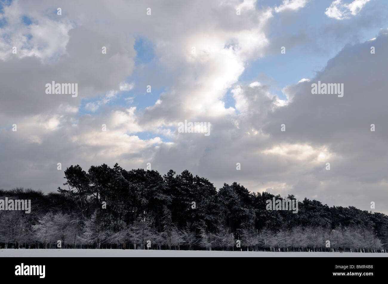 Dublin christmas snowfall hi-res stock photography and images - Alamy