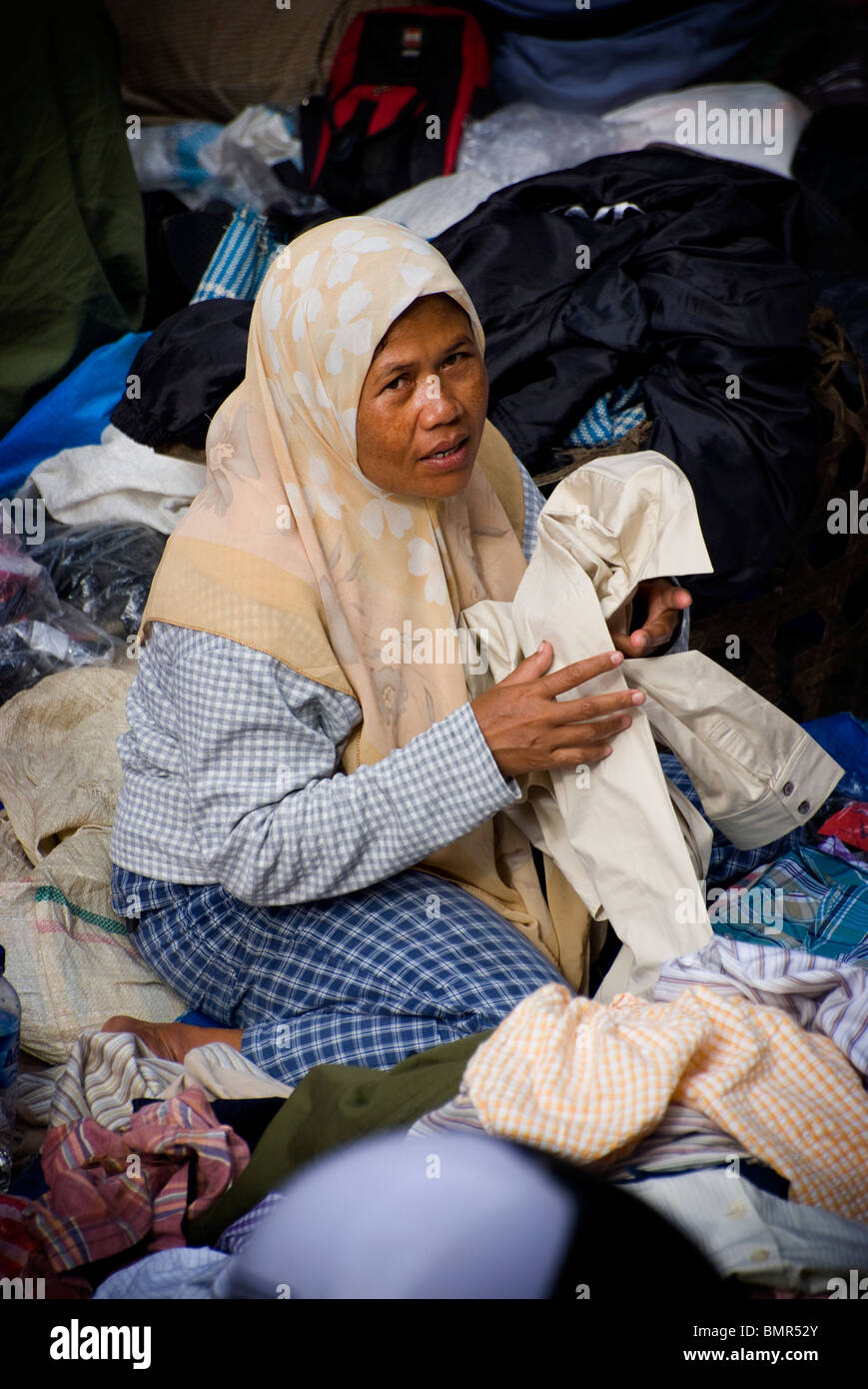 The market ladies at the Ubud, Bali public market are an interesting ...