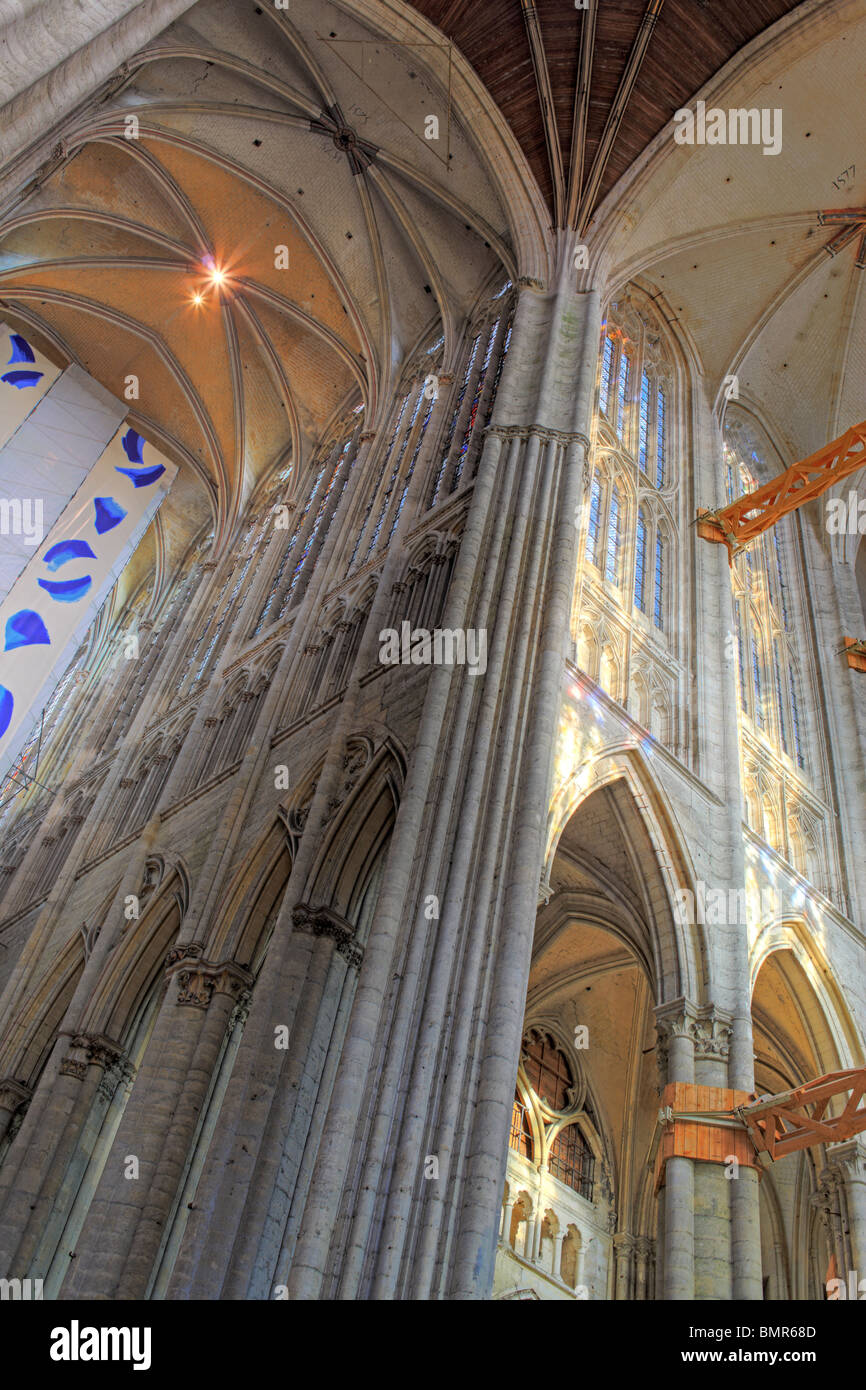 Beauvais cathedral facade hi-res stock photography and images - Alamy