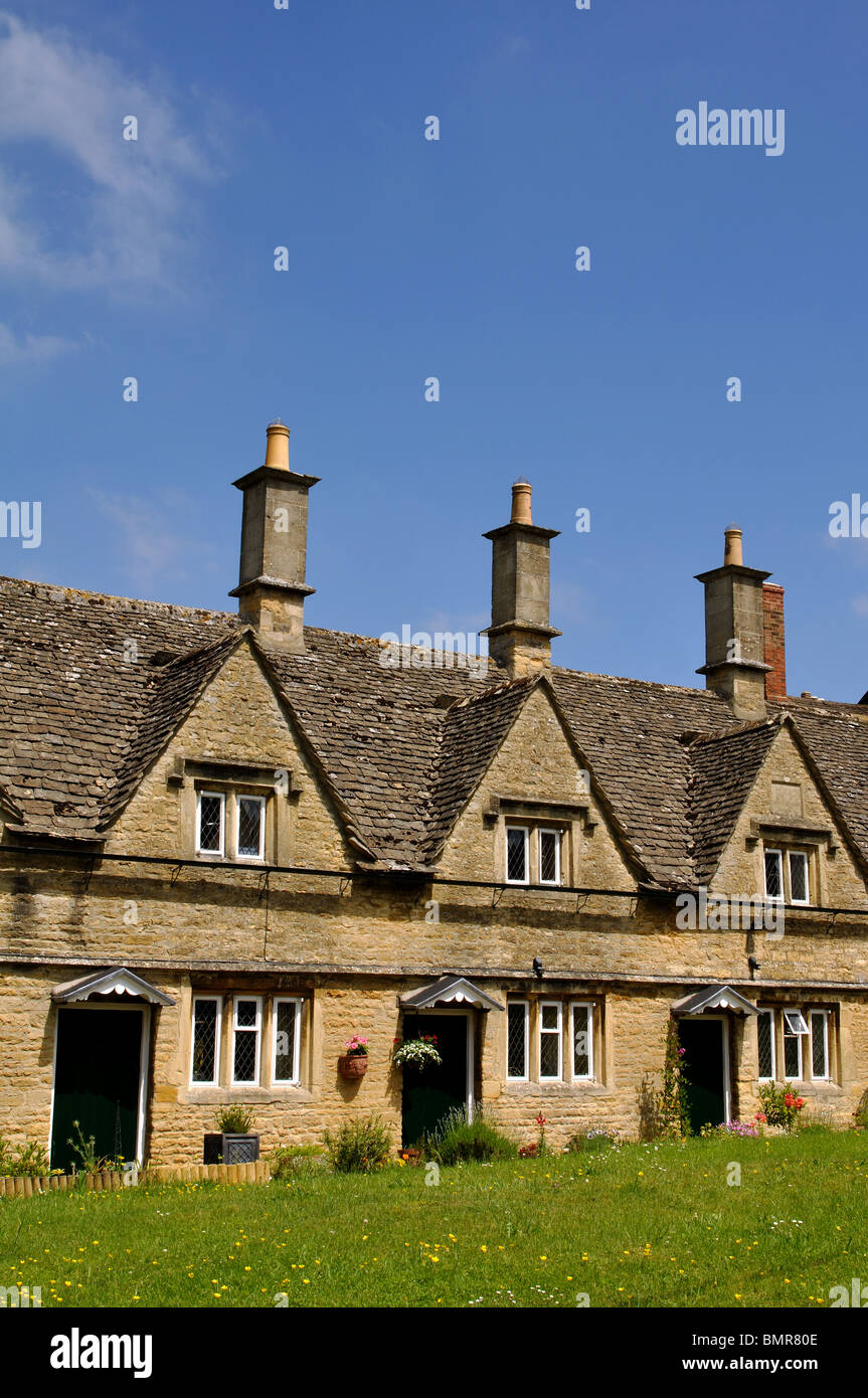 The Almshouses, Chipping Norton, Oxfordshire, England, UK Stock Photo ...