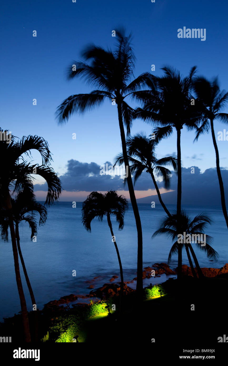 Napili Kai Resort, Sunset, Napili Bay, Maui, Hawaii Stock Photo - Alamy