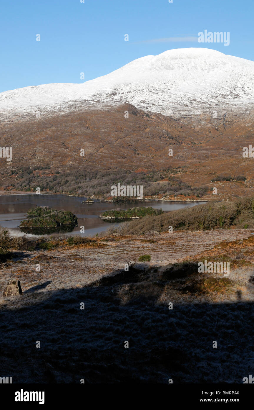 mcgillycuddyreeks killarney kerry ireland snow cover covered mountains ...