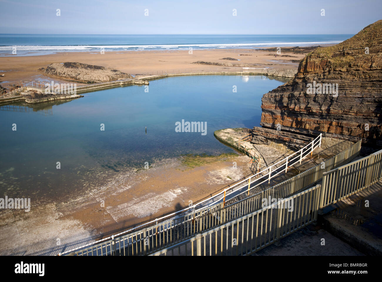 Bude Cornwall UK Sea Water Pool Beach Stock Photo - Alamy