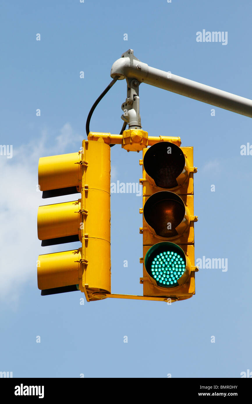 green traffic light Stock Photo - Alamy green traffic light Stock Photo - Alamy