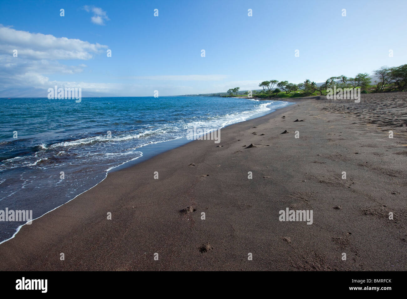Oneuli Beach, Black Sand Beach, Makena, Maui, Hawaii Stock Photo - Alamy