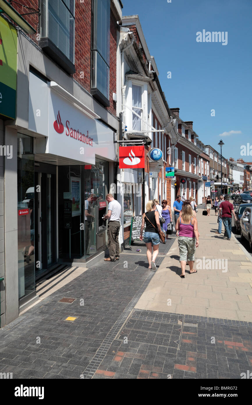Alton town centre hampshire england hi-res stock photography and images ...
