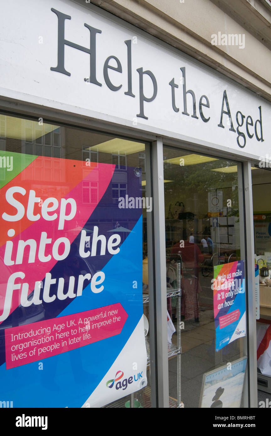 Vacant shops high street hi-res stock photography and images - Alamy