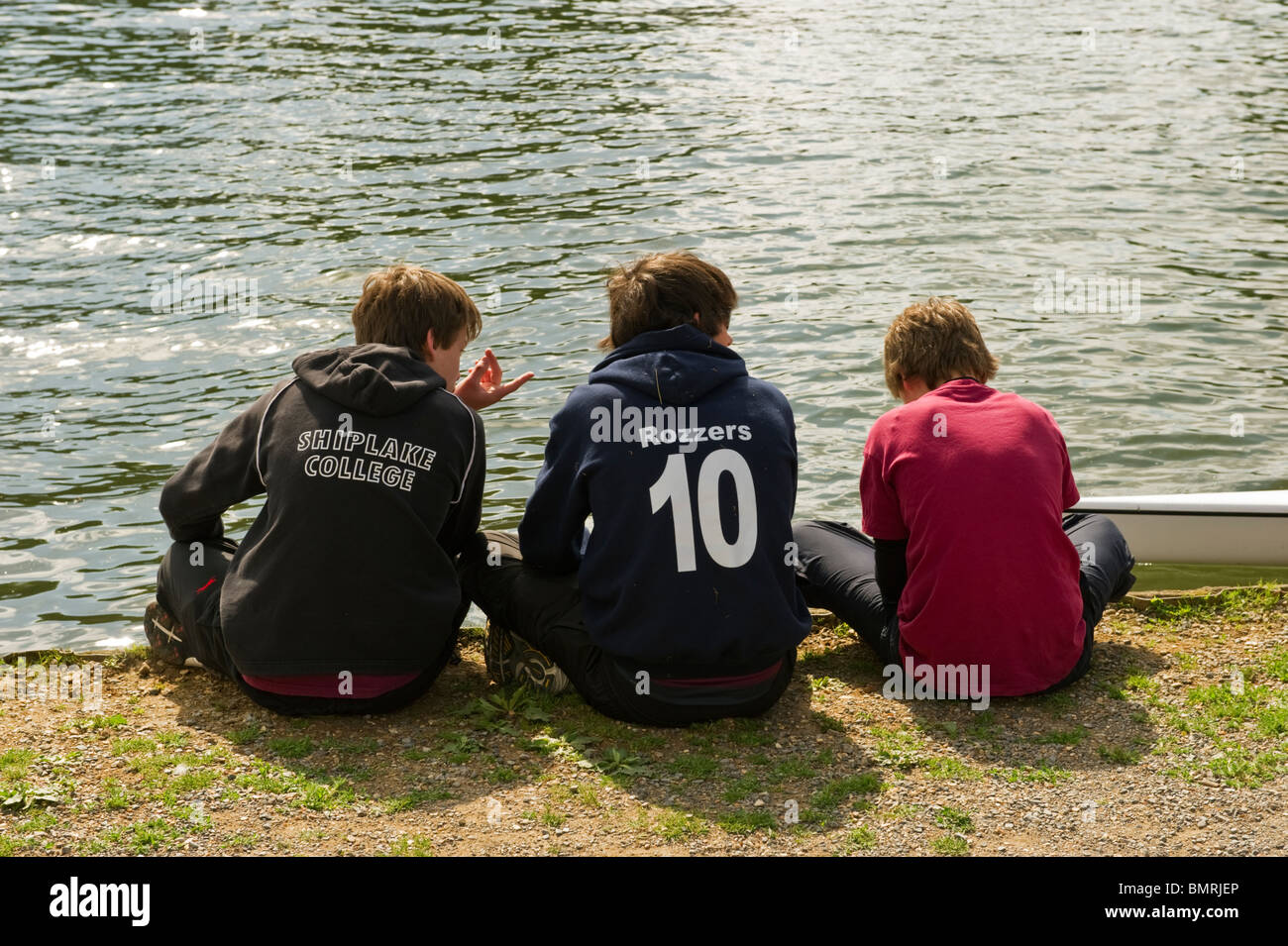 Group young men uk hi-res stock photography and images - Alamy