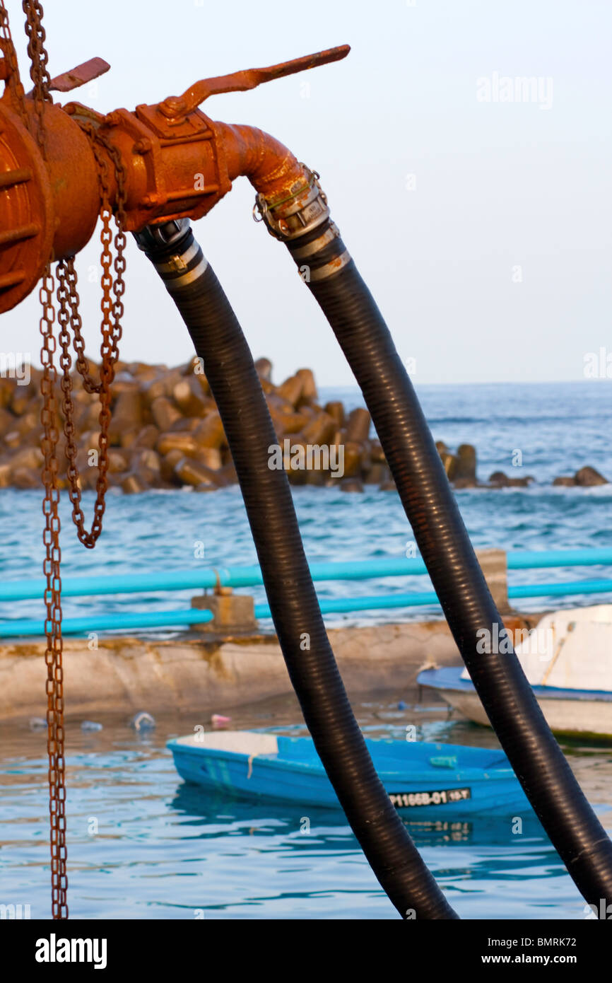 Shut Off Valves High Resolution Stock Photography and Images - Alamy