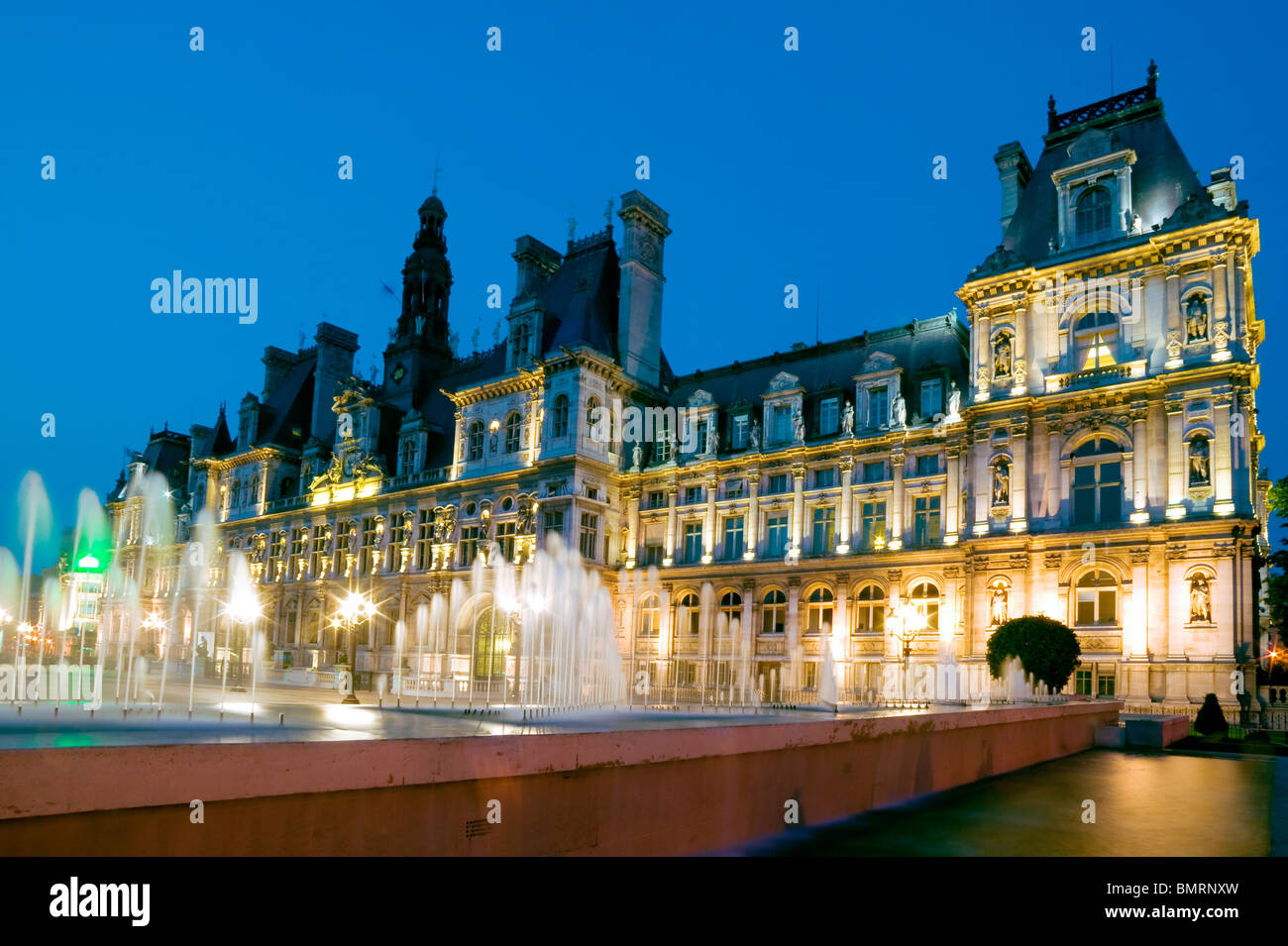 Paris city hall place hi-res stock photography and images - Alamy
