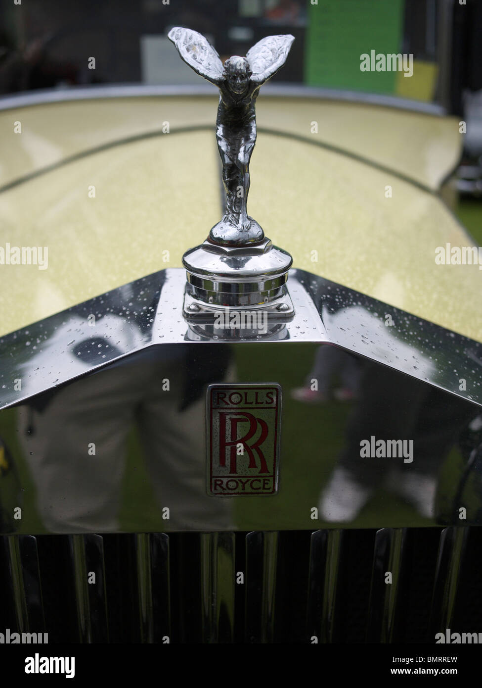 Rolls Royce Insignia on a vintage Landaulette Stock Photo - Alamy