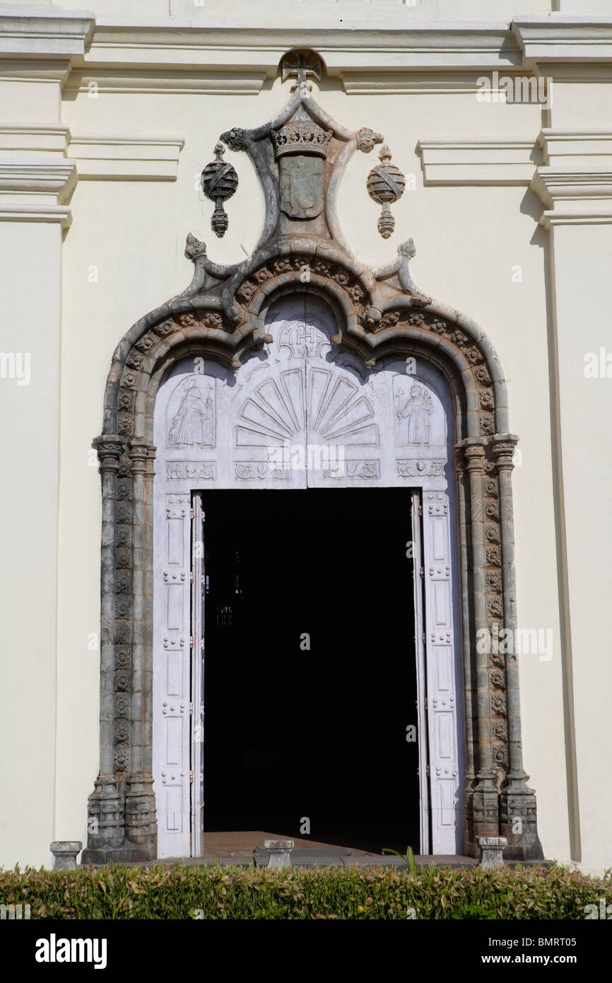 Main door design india hi-res stock photography and images - Alamy