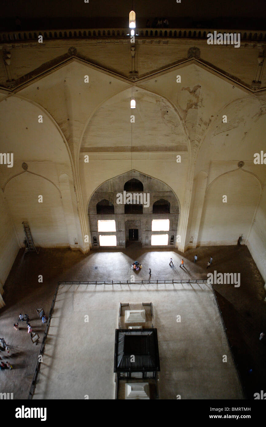 Gol Gumbaz ; built in 1659 ; Mausoleum of Muhammad Adil Shah II (1627 ...